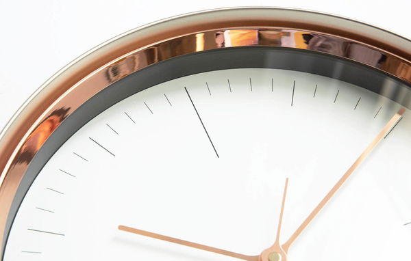 Stijlvolle wandklokken online bestellen | KUNSTLOFT